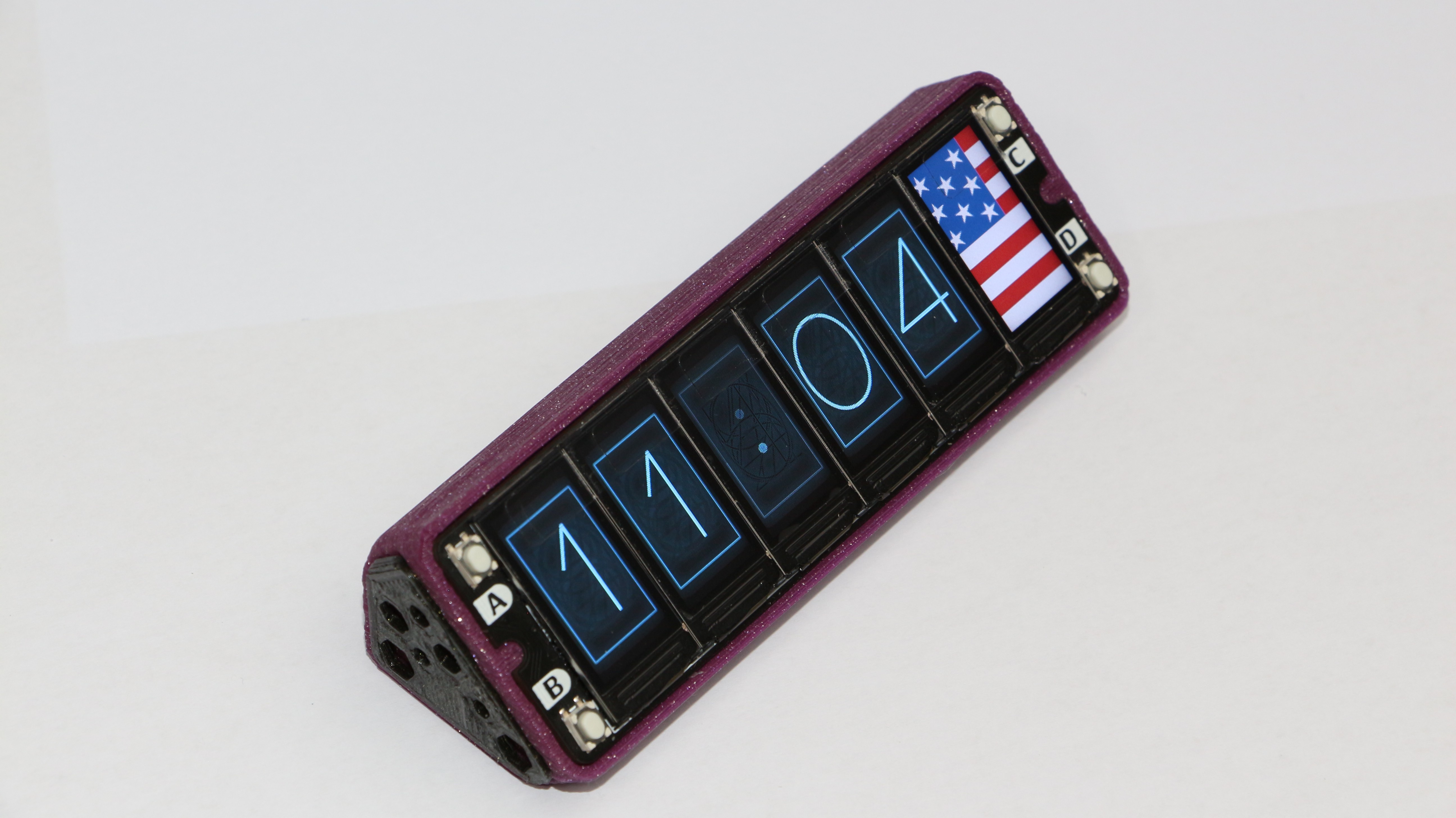 Gallery | SPI Display Array Desktop Clock | Hackaday.io