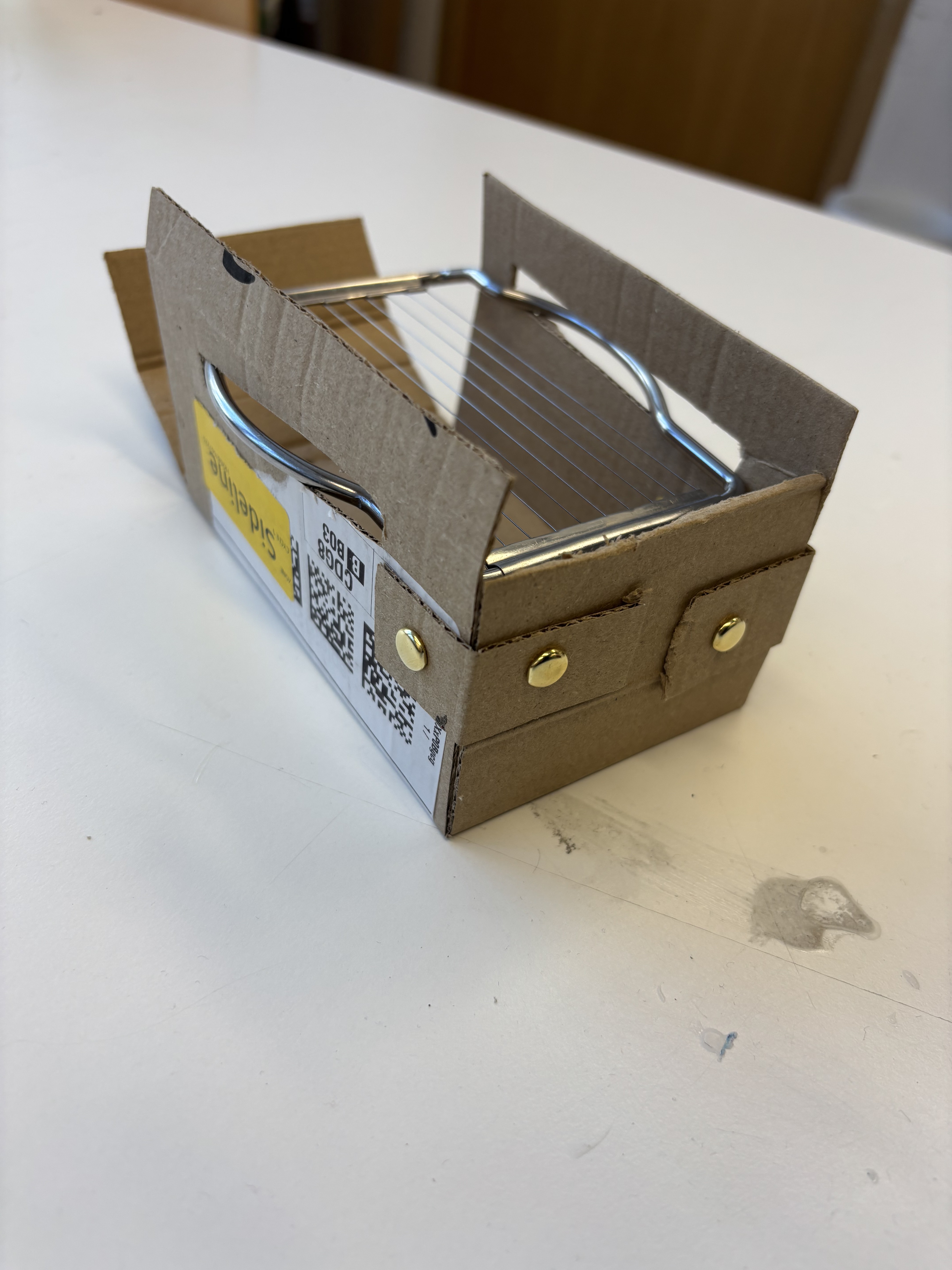 Functional Cardboard Model with Integrated Blades and Pusher System | Details | Hackaday.io