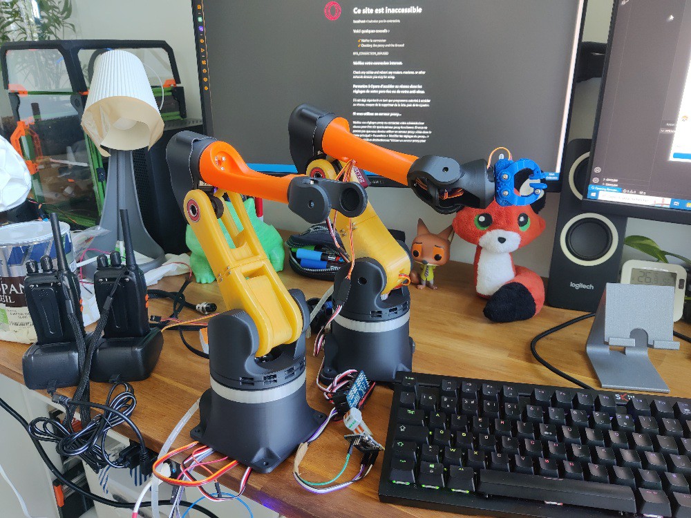 Small Robot Arm | Hackaday.io