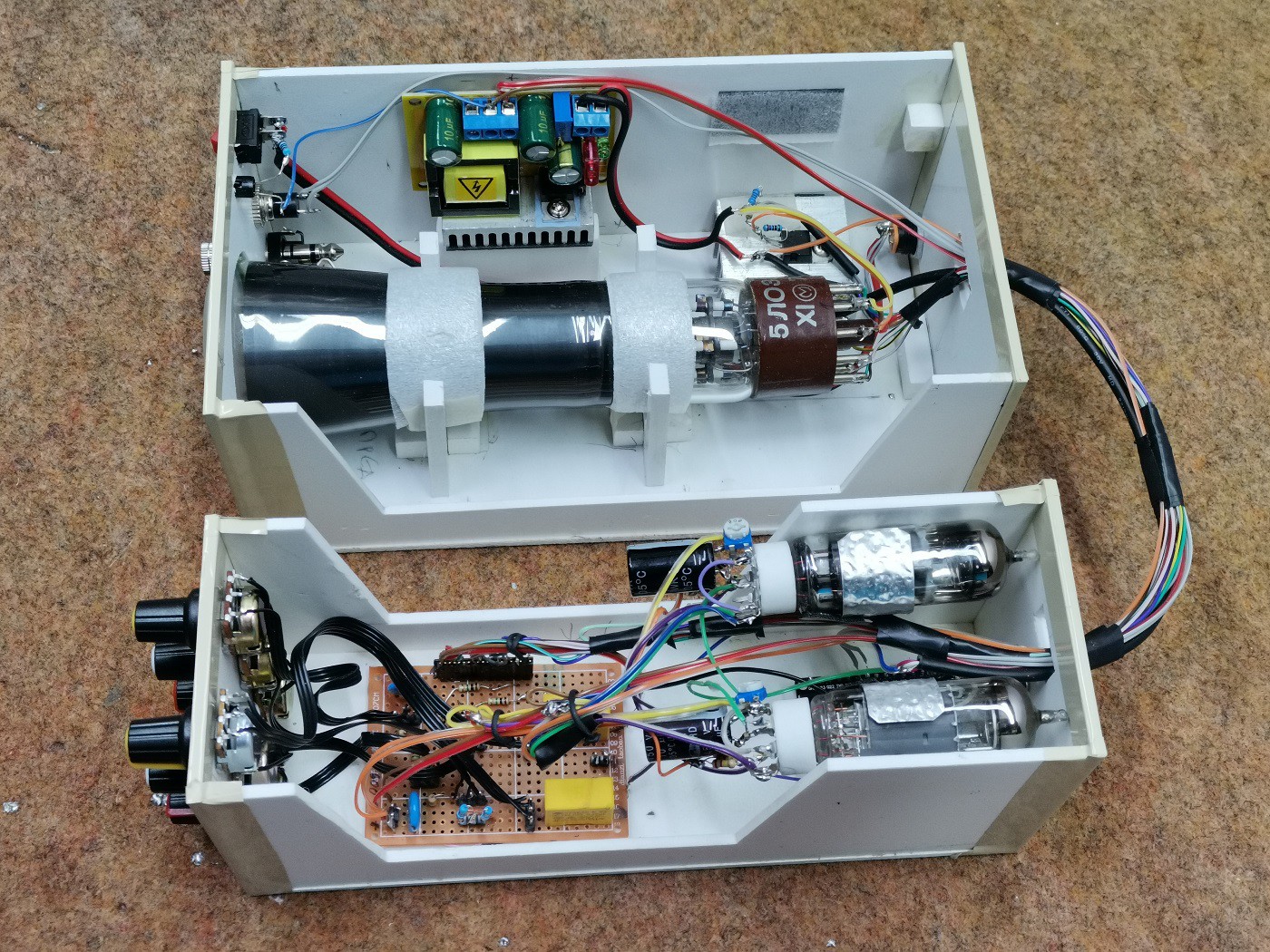 How to make Simplest ever Oscilloscope Clock | Details | Hackaday.io