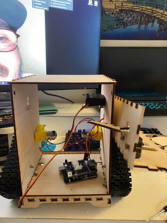 WALL-B Robot | Hackaday.io