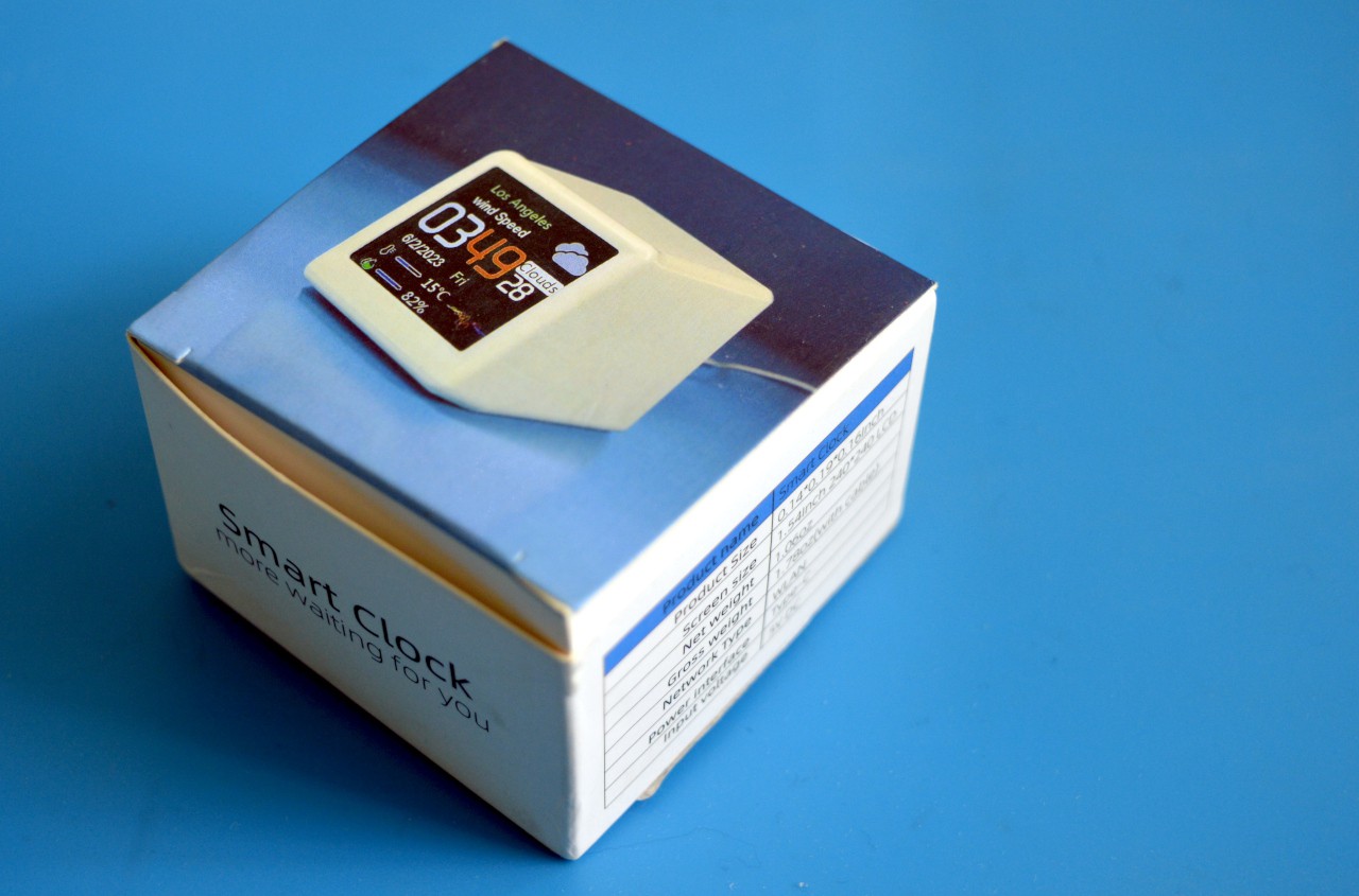 Gallery | A Tiny Photo Frame From an ESP8266 Smart Clock | Hackaday.io