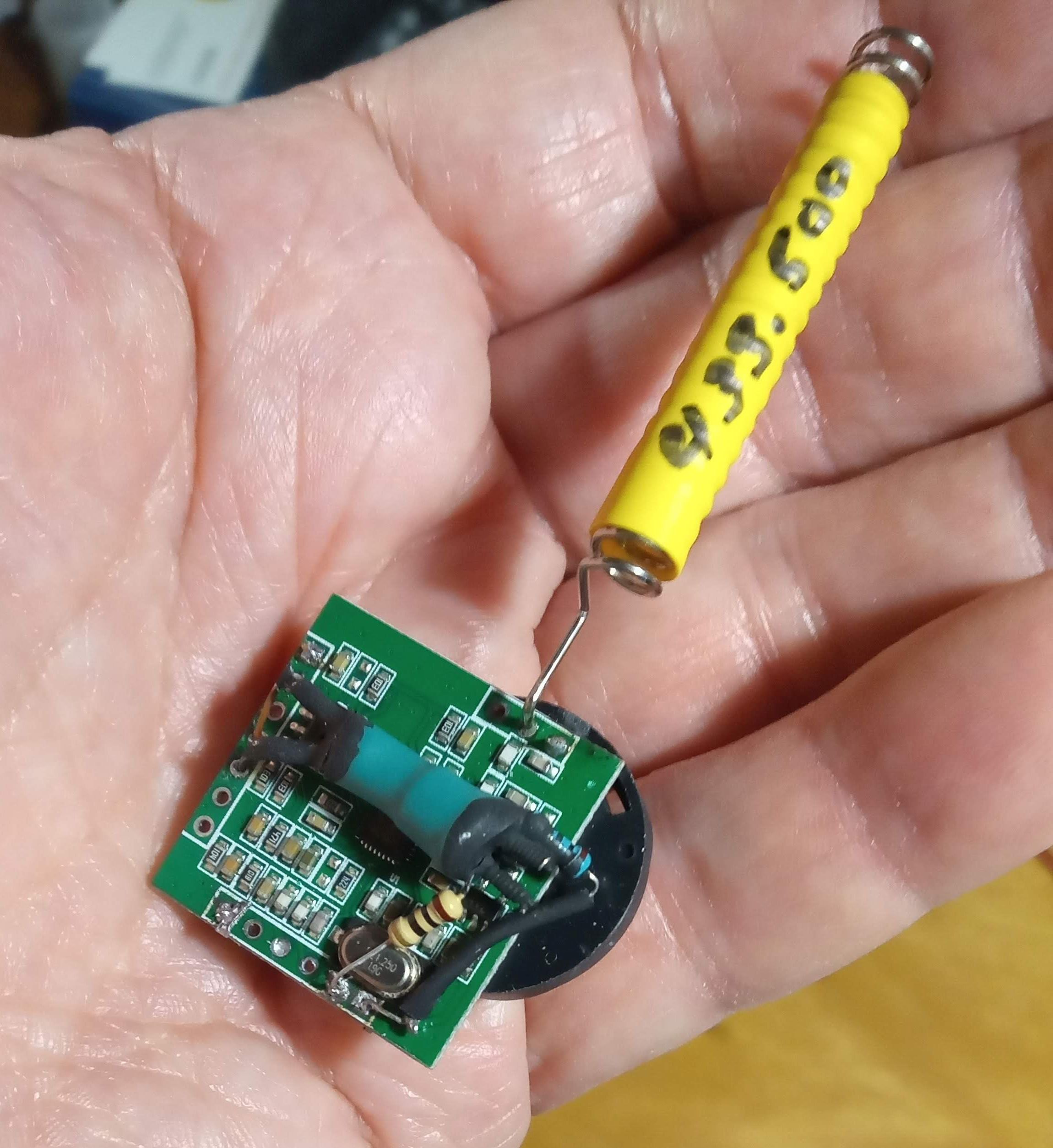 Gallery | Ham Radio foxhunt transmitter | Hackaday.io