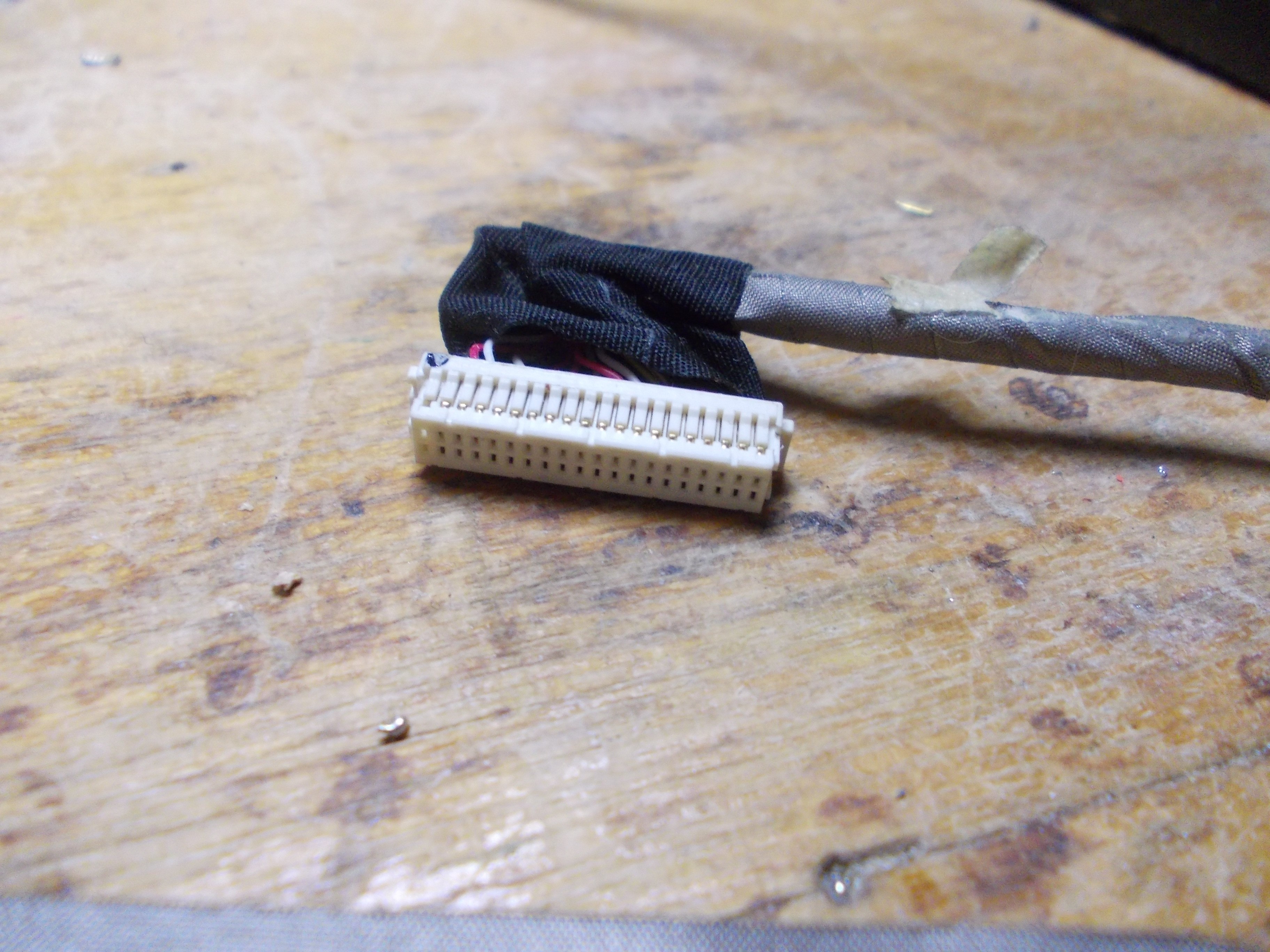 Project | All About Laptop Display Reuse | Hackaday.io