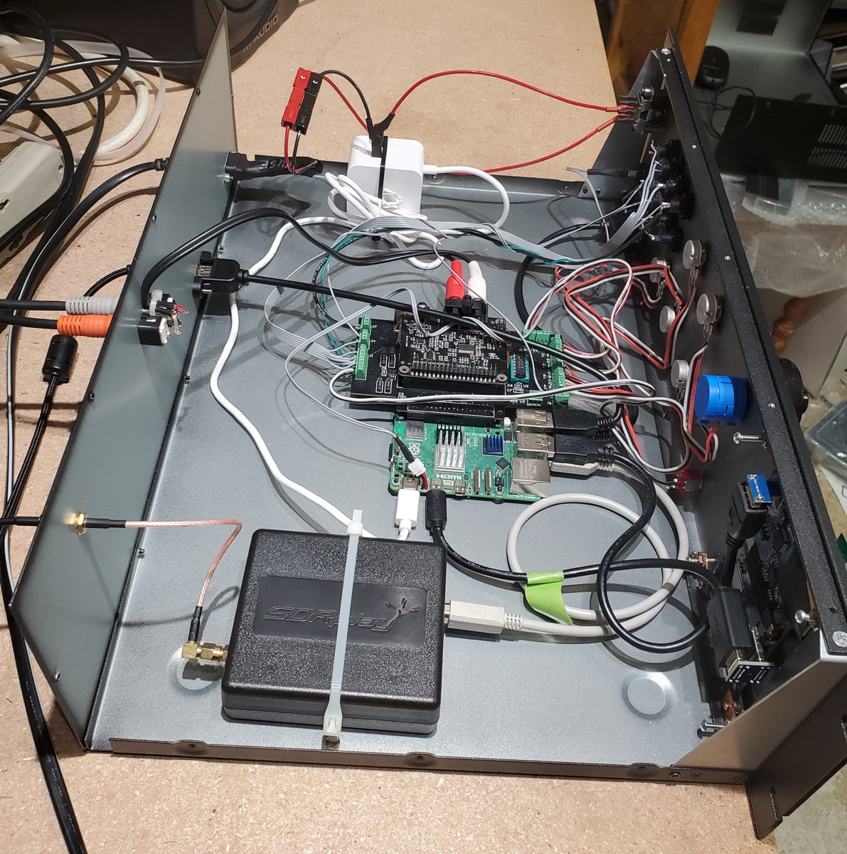 Gallery | Standalone SDR FM AM Radio | Hackaday.io