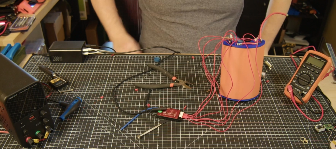 Designing the wireless charging and battery system | Details | Hackaday.io