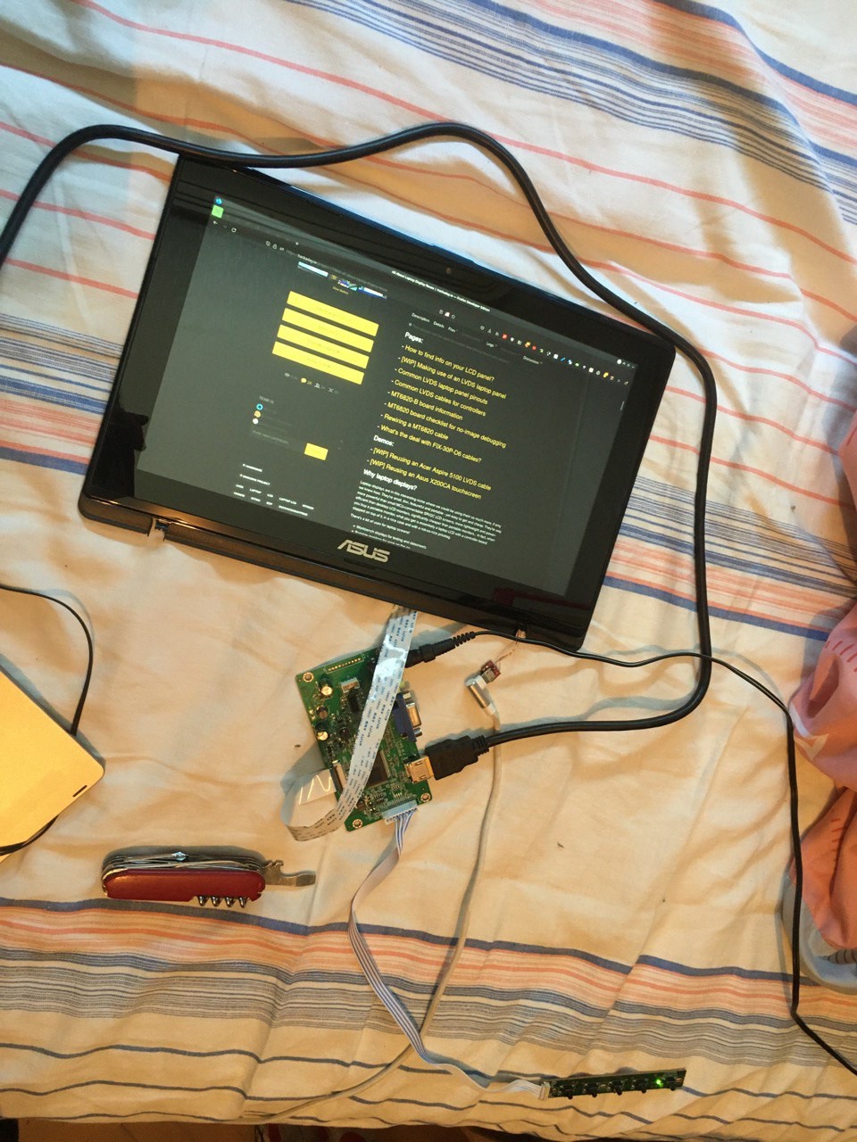Project | All About Laptop Display Reuse | Hackaday.io