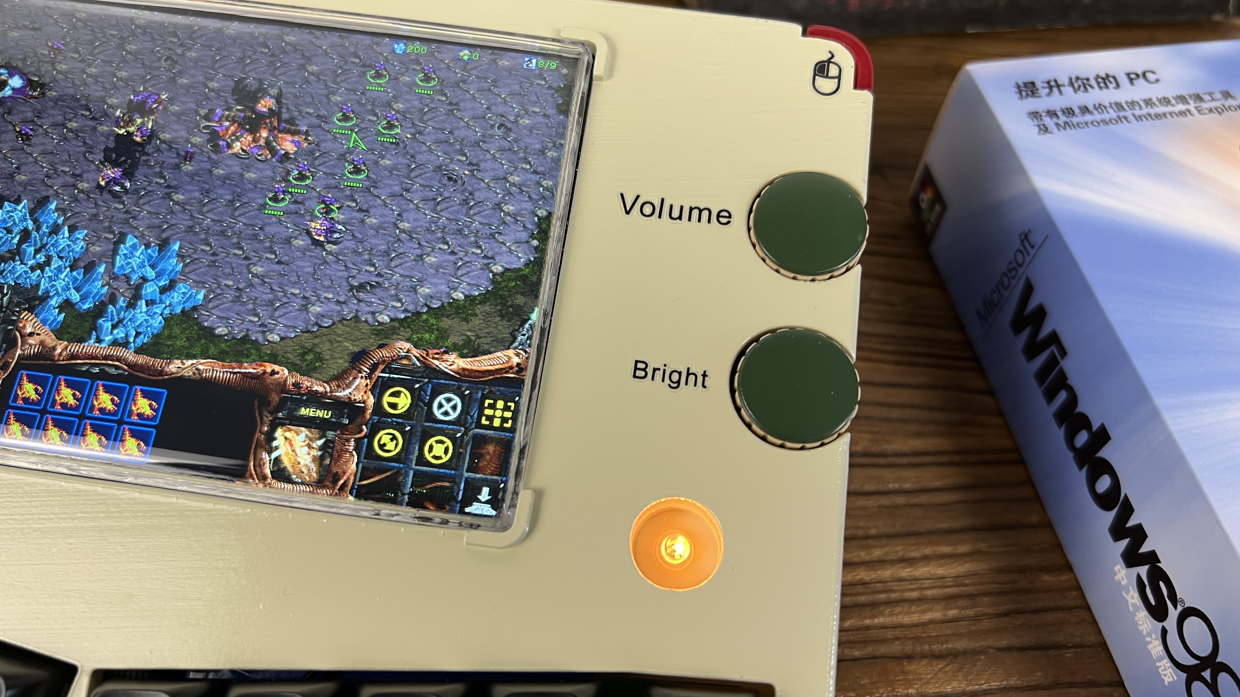 Gallery | Retro handheld computer | Hackaday.io