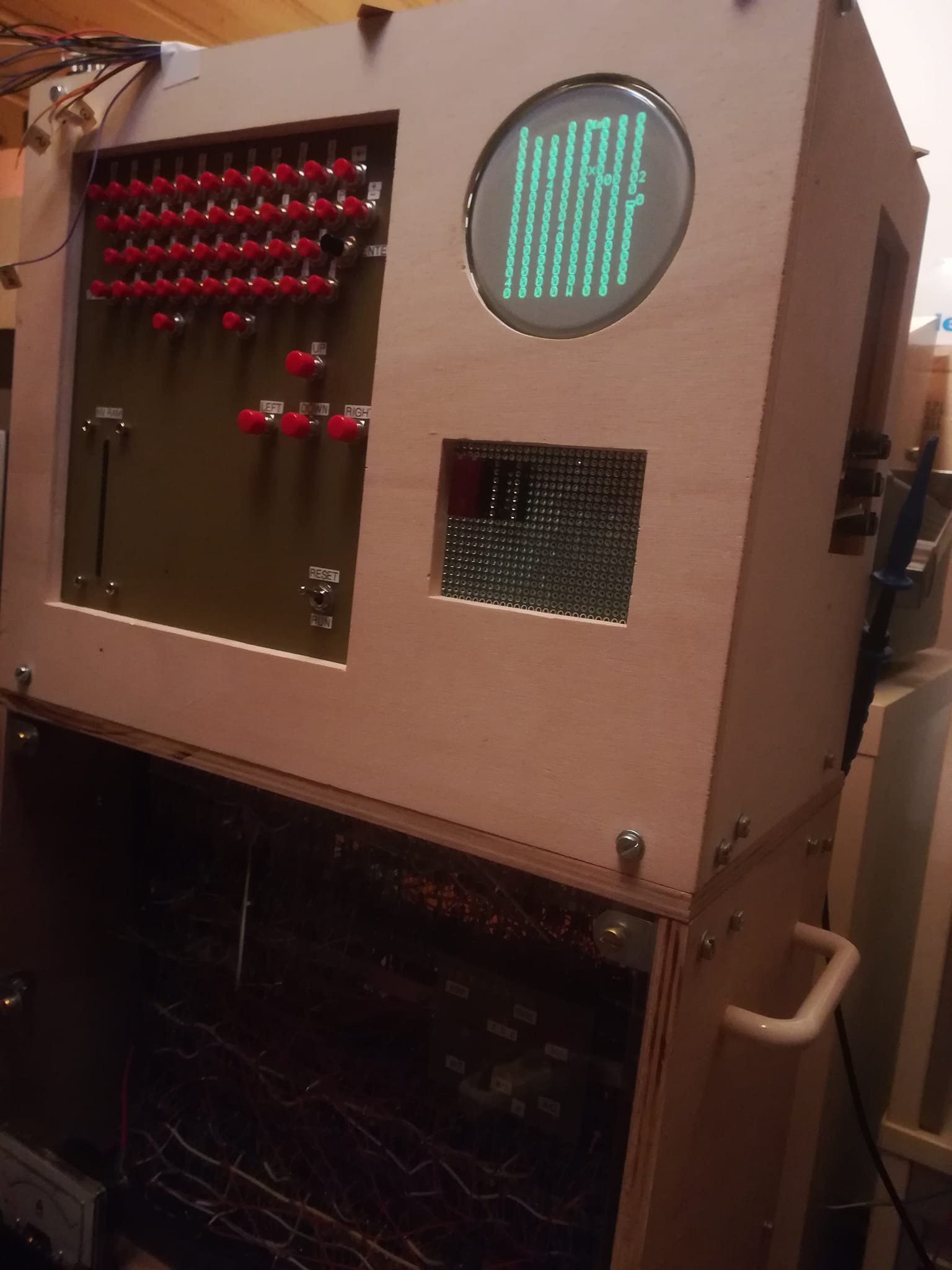 Gallery | Homebrew 4-bit transistorized CPU | Hackaday.io
