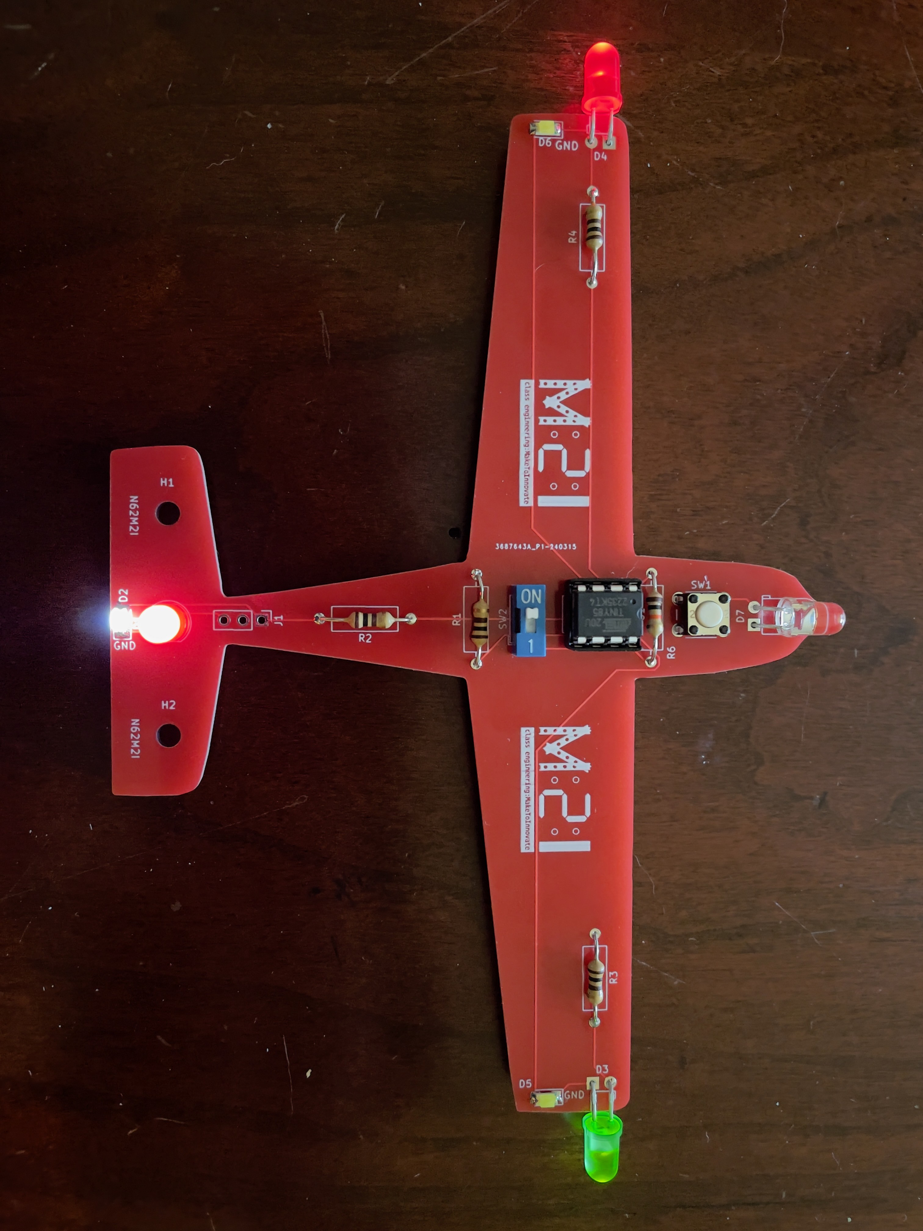 Gallery | Airplane Lights Keychain | Hackaday.io
