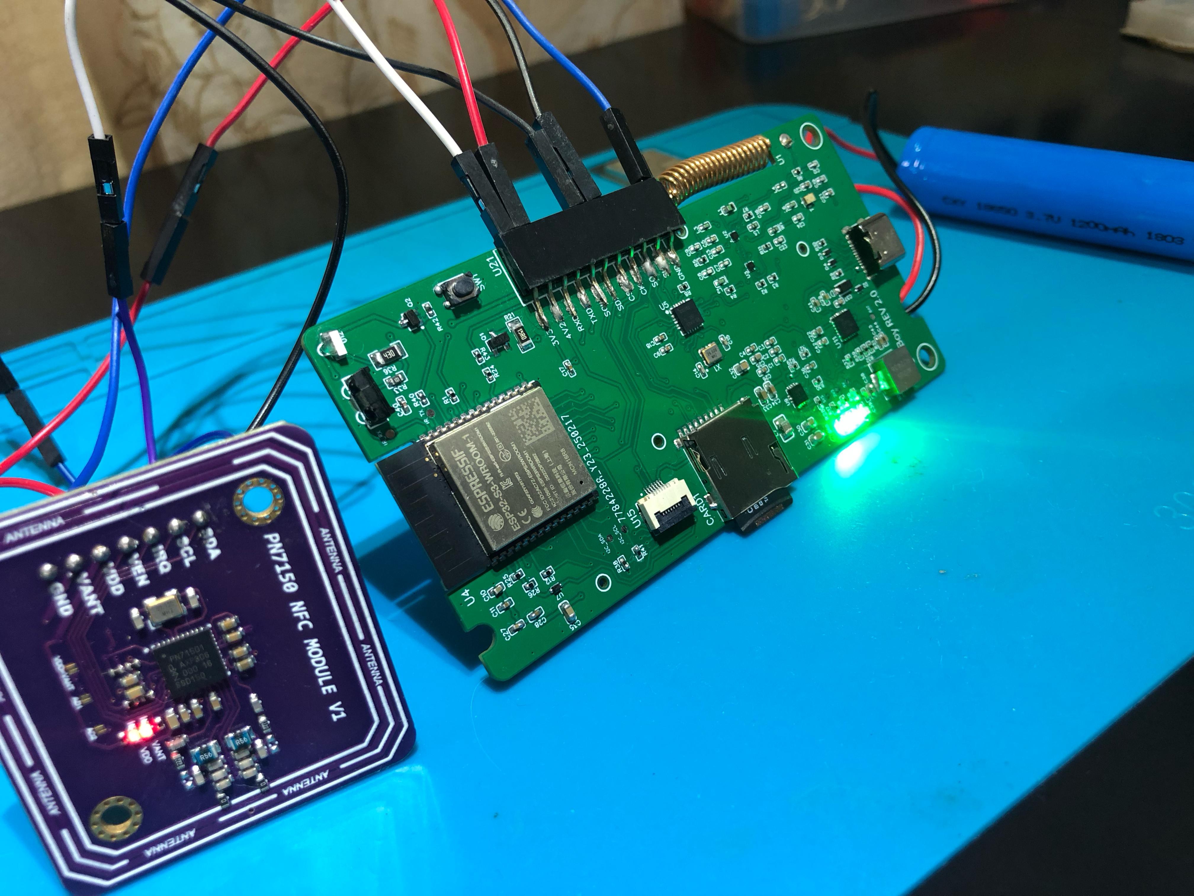 Gallery | High Boy: The Brazilian Answer to the Flipper Zero | Hackaday.io