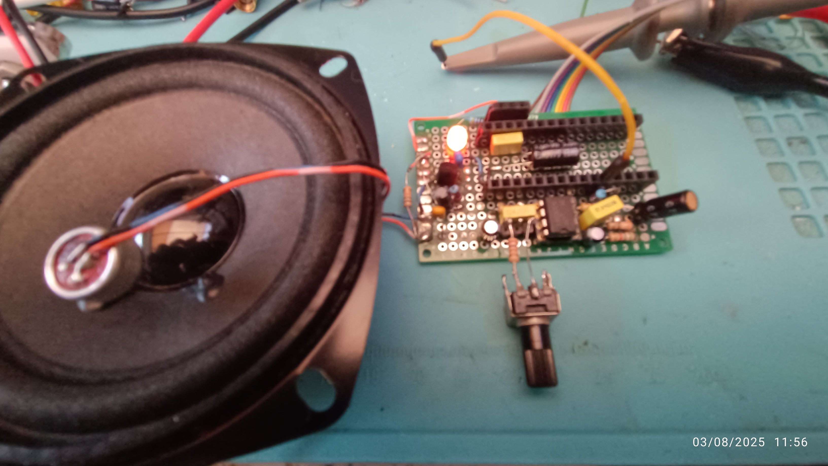 Gallery | 1 Hz Challenge on Sunday morning | Hackaday.io