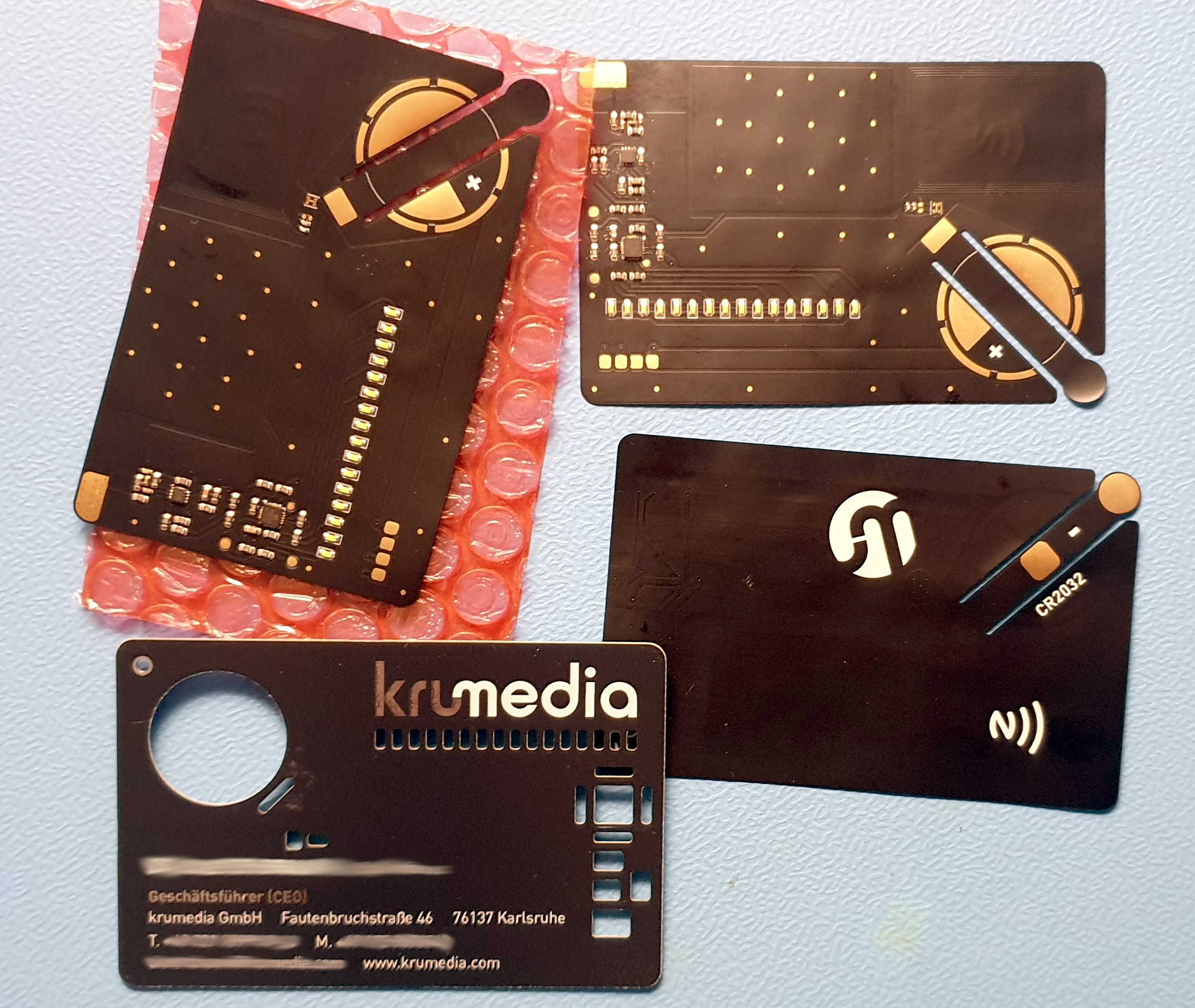 Gallery | 25-year anniversary business card | Hackaday.io