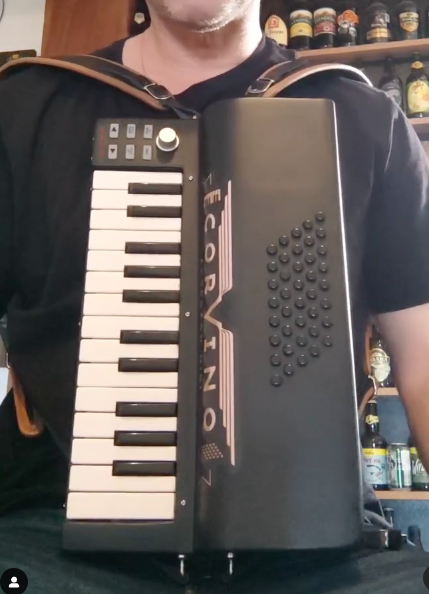 Arduino (ESP32) Standalone Accordion | Hackaday.io