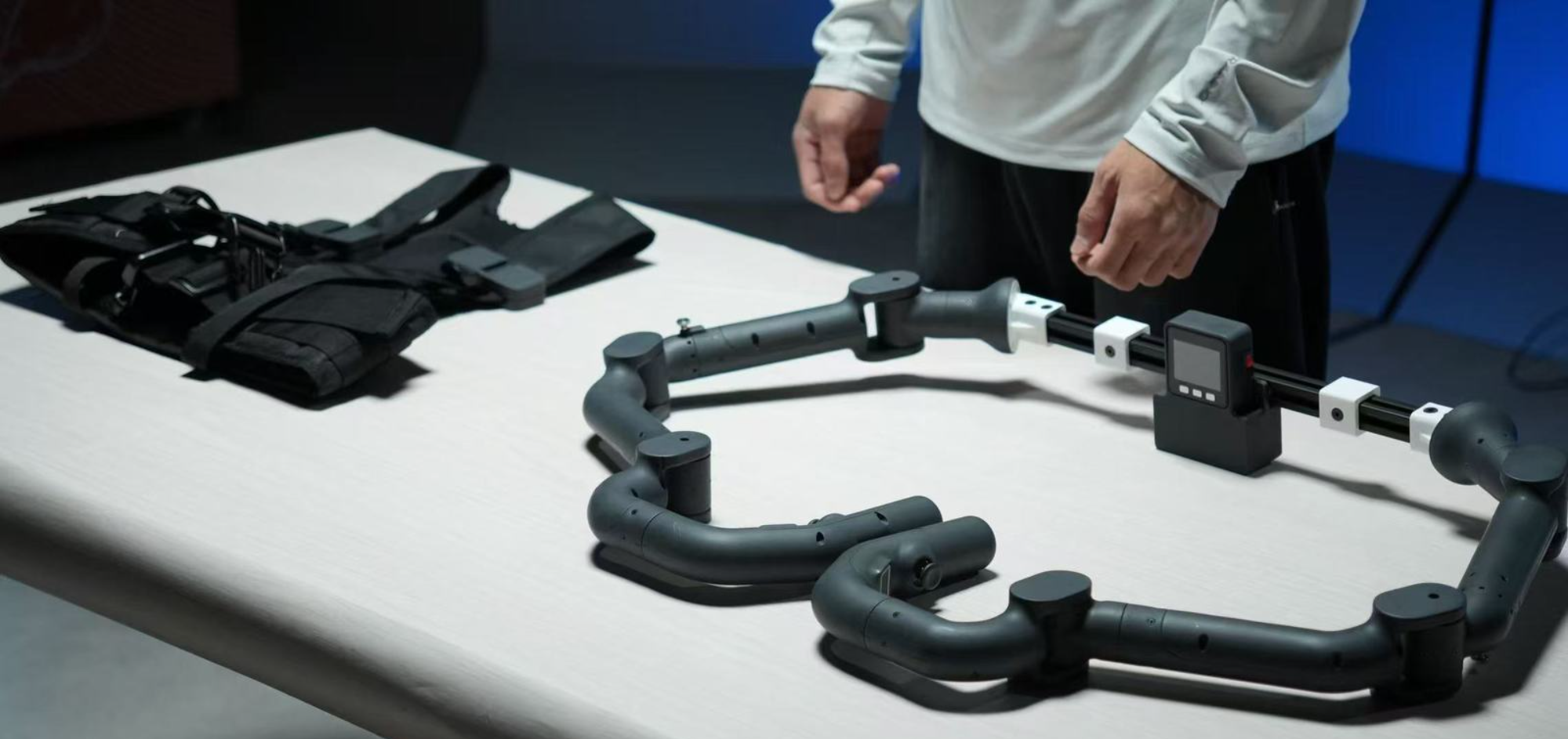 Gallery | Robotic Remote Control with Exoskeleton Controller | Hackaday.io