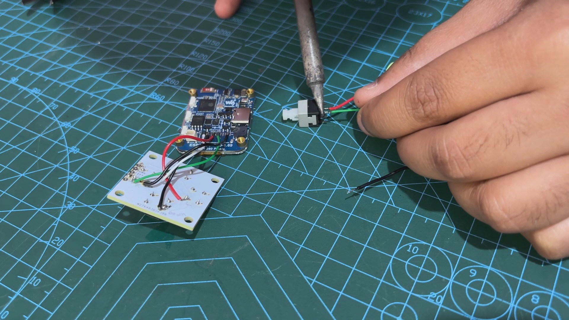 Snake Game Console Mini | Hackaday.io