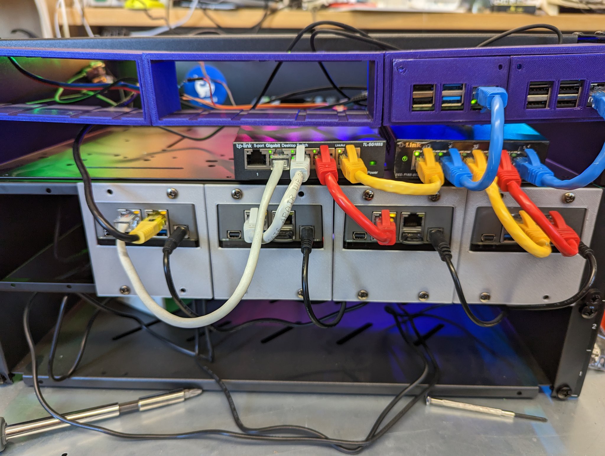 Gallery | Anti-Pwn Box | Hackaday.io