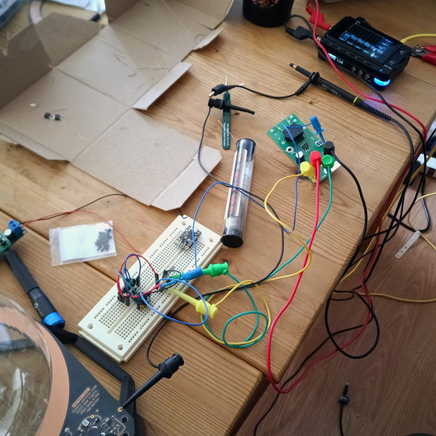 #13: v2, pushbutton arc start that isn't terrible | Details | Hackaday.io