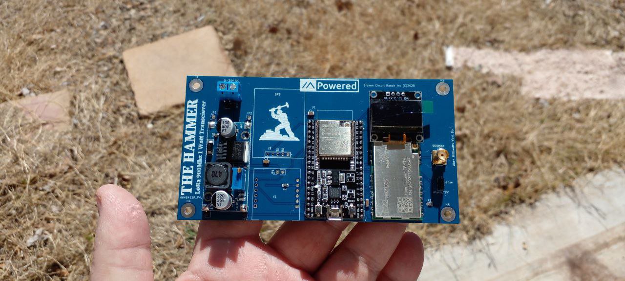 Gallery | 1W Lora Mesh Radio | Hackaday.io