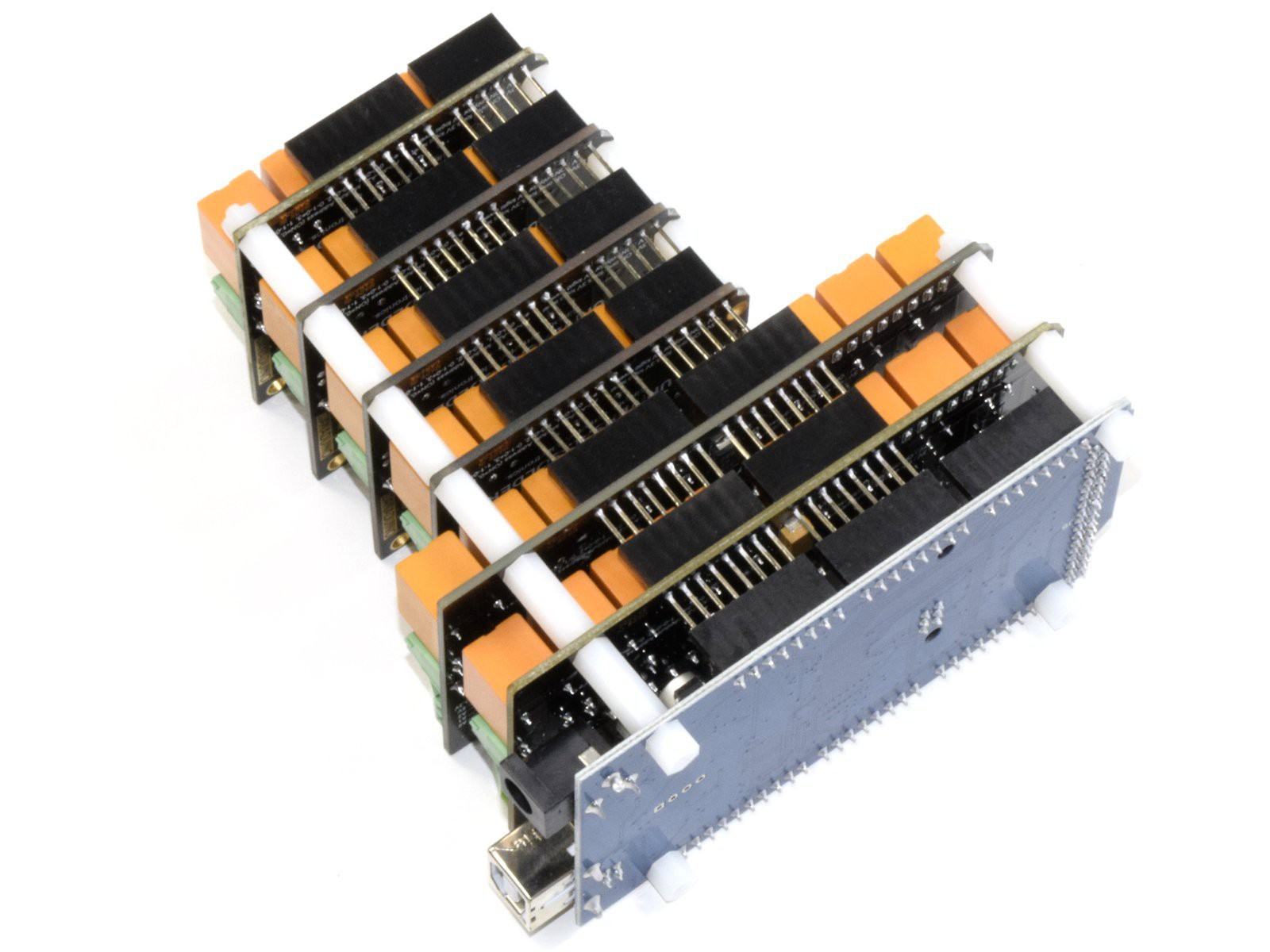 Gallery | 8-Channel, stackable I2C Relay Shield for Arduino | Hackaday.io