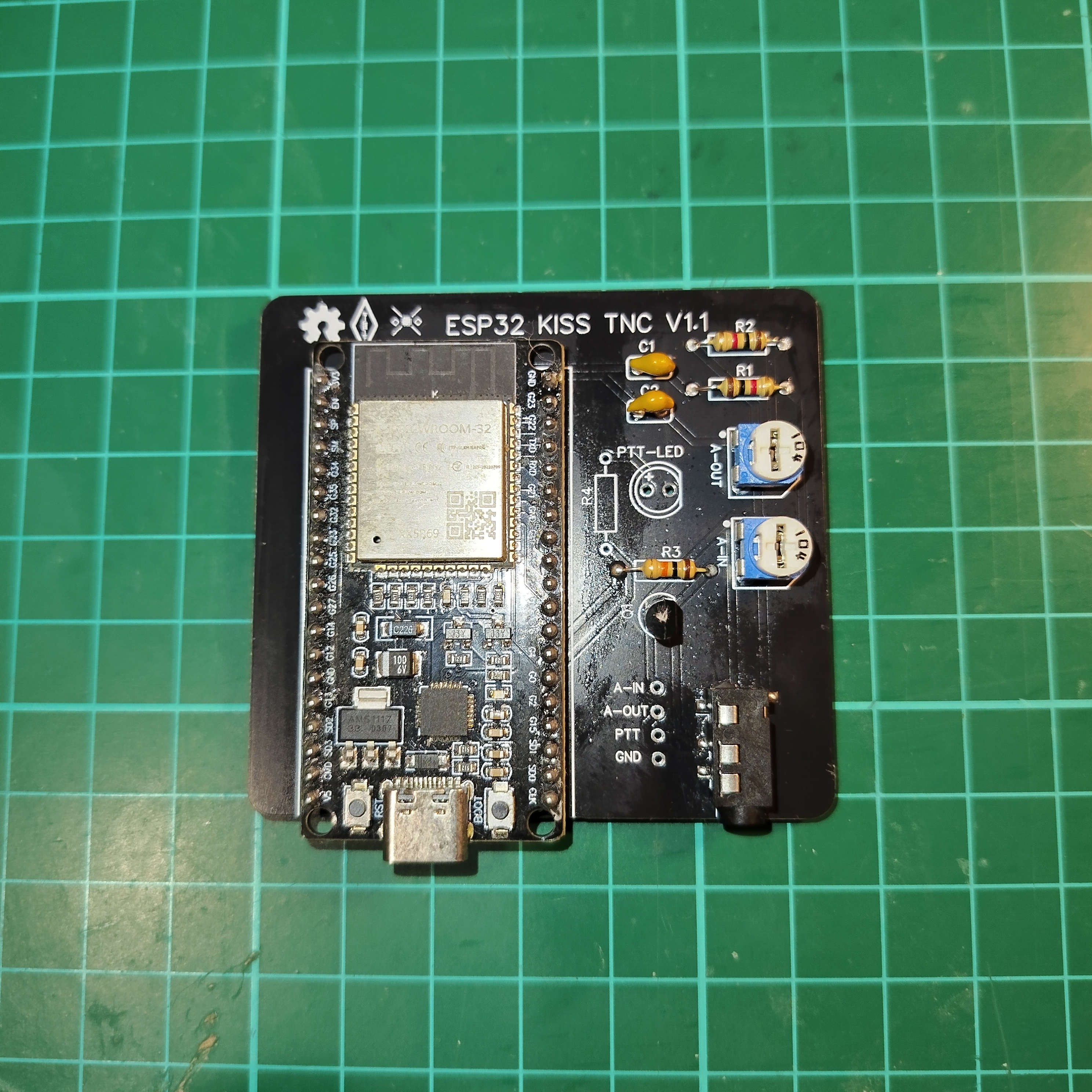 Gallery | ESP32 KISS TNC V1.1 | Hackaday.io