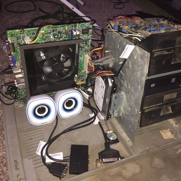 TRS-80 Model III Retro fitted | Hackaday.io