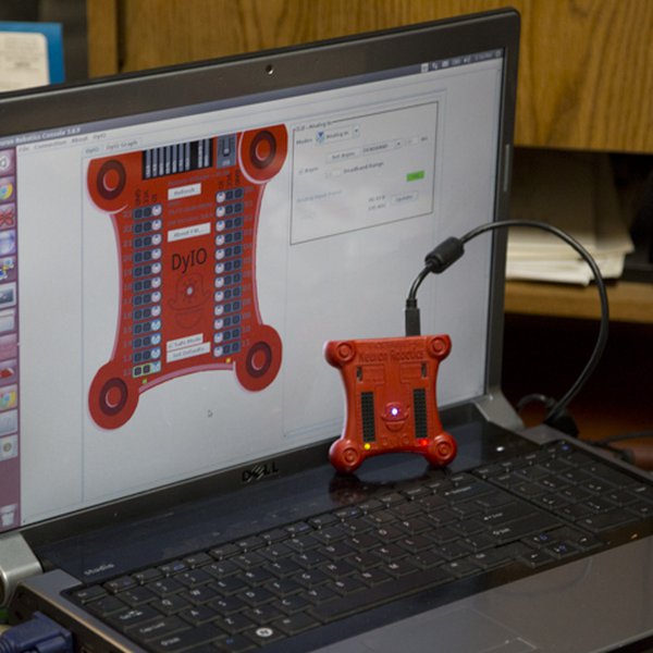 DyIO (Dynamic Input Output) controller | Hackaday.io