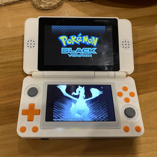 DSpi: Rasberry Pi 5 Clamshell Handheld | Hackaday.io