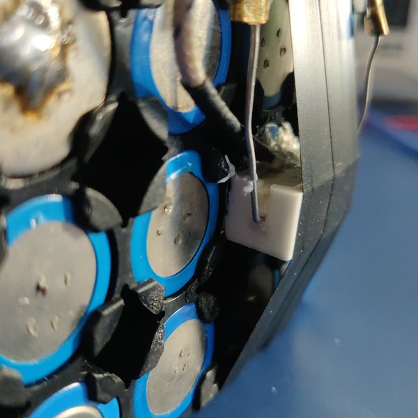 In-situ 18650 heater cell detection | Hackaday.io