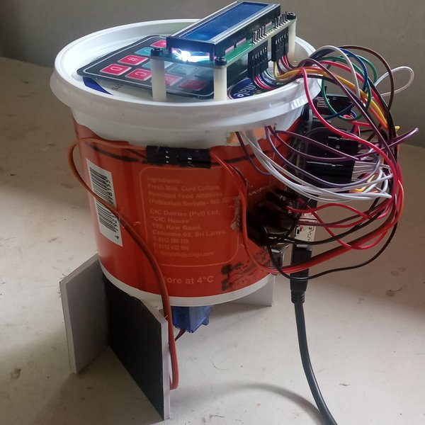 The Pixie Feeder | Hackaday.io