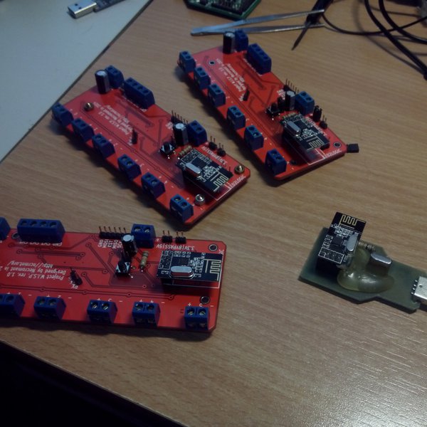 rf24boot: The NRF24L01 bootloader | Hackaday.io