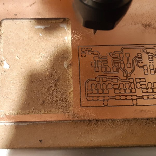 Fully Analog Digitally Controlled Voltage Source 