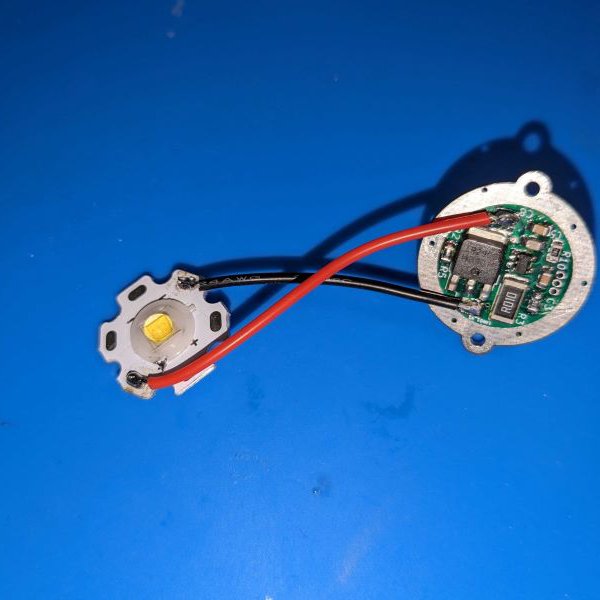 Linear driver for diving flashlight | Hackaday.io