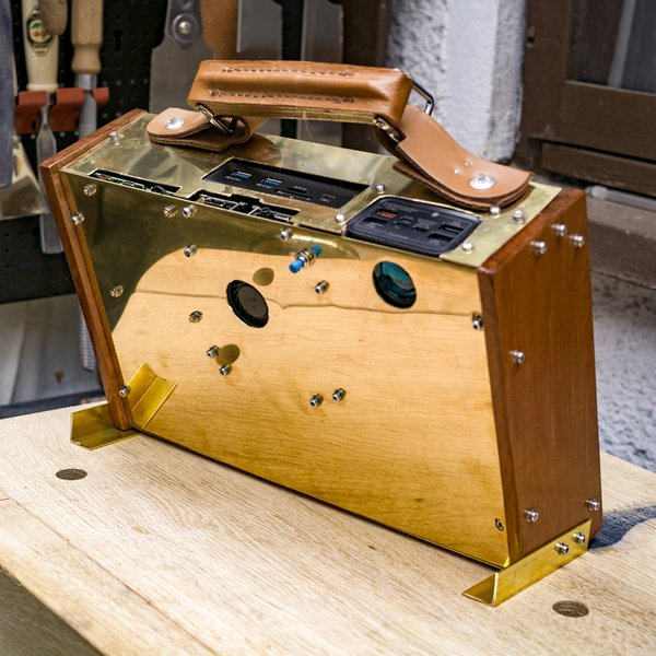 Steampunk Cyberdeck with eInk display | Hackaday.io