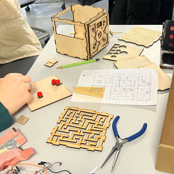 Crack the code and Simon says game | Hackaday.io