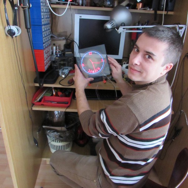 R-clock POV | Hackaday.io