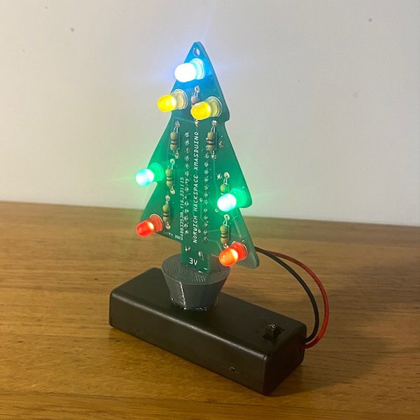 Custom PCB with a Festive Feel | Hackaday.io
