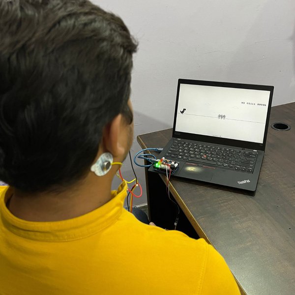 EOG dino game controller | Hackaday.io