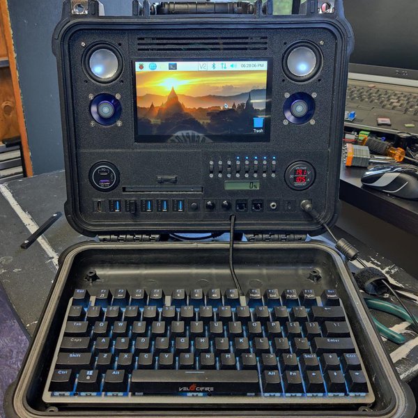 Dual computer Tactical Cyberdeck | Hackaday.io