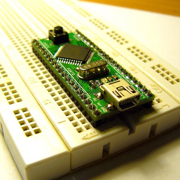 ATxmega32A4U breadboard Develop board | Hackaday.io