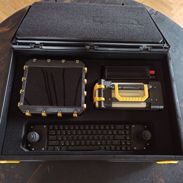 mantisDeck | Hackaday.io