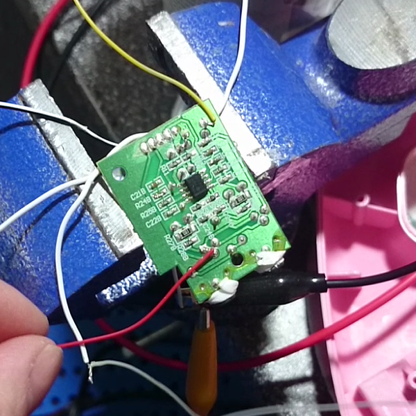 An Exercise in circuit bending | Hackaday.io