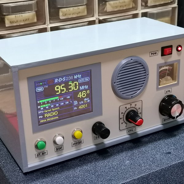Simple TEF6686 DSP AM FM tuner with ESP32 microcon | Hackaday.io