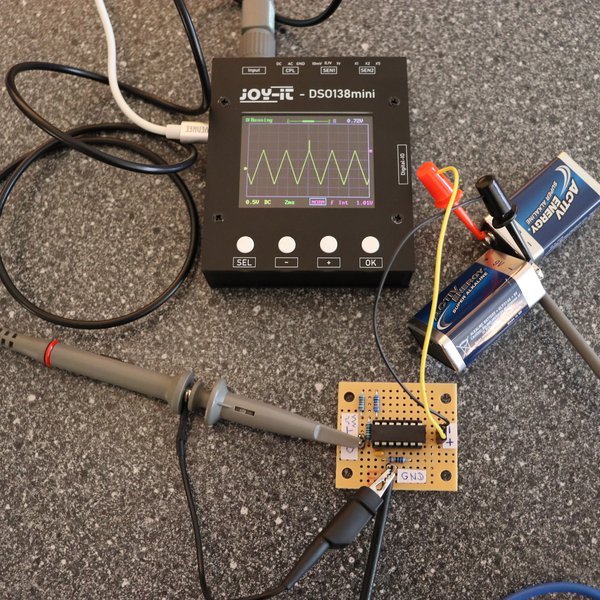 Triangle-wave oscillator | Hackaday.io