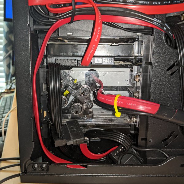 Push-latching USB Drive-Bay-Hubs for Desktop PC | Hackaday.io