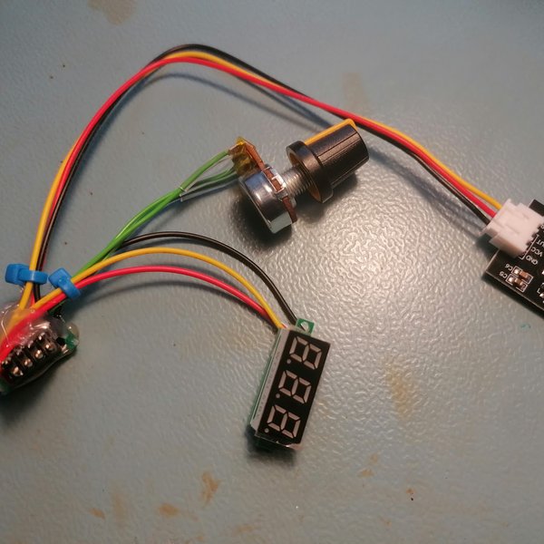 Home Plant Watering System Based on the PIC10F202 | Hackaday.io