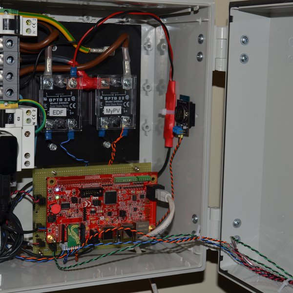 An On-Line AC power source selector | Hackaday.io