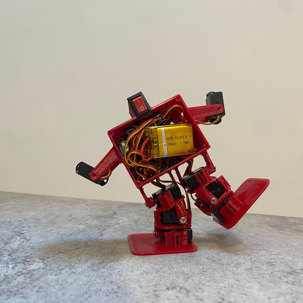 Smallest Humanoid Robot World Record (almost) | Hackaday.io