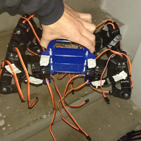 Robot spider w/ 9g Servos | Hackaday.io