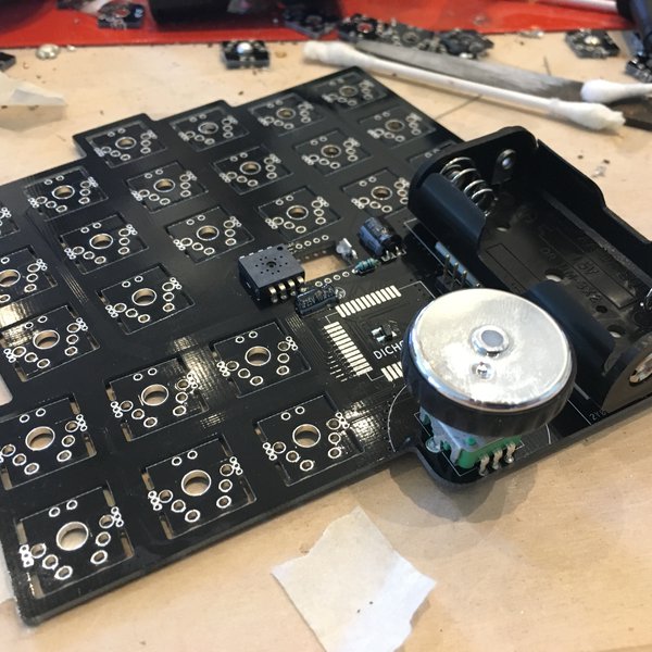 Dichotomy - Keyboard and Mouse | Hackaday.io